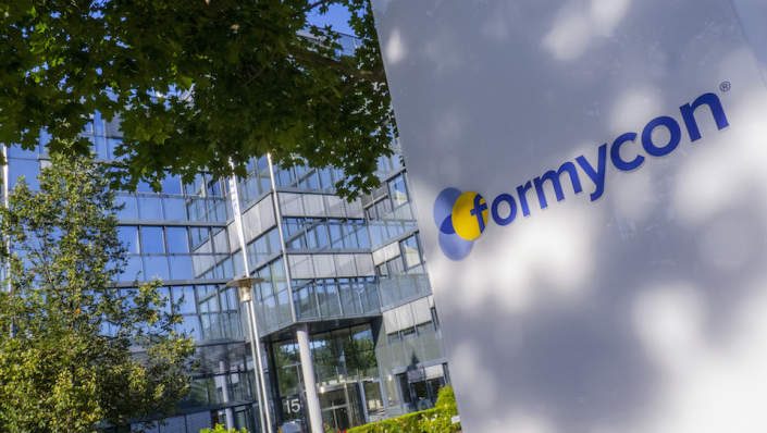 Formycon sortiert sich neu im Strüngmann-Universum